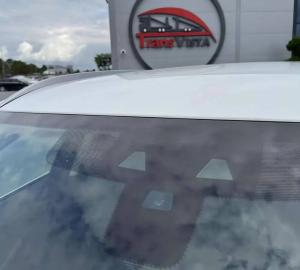 Balts Jaguar F-Pace 2017 Telšiai, ar dzinēja tilpumu 2.00 L un nobraukumu 213 tūkst. km par 8990 €, foto 25 vietnē AUTOMOTO.COM.LV