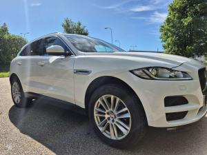 Balts Jaguar F-Pace 2017 Viļņa, ar dzinēja tilpumu 2.00 L un nobraukumu 200 tūkst. km par 14200 €, foto 9 vietnē AUTOMOTO.COM.LV