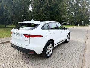White Jaguar F-Pace 2017 in Taurage, with an engine capacity of 2.00 L and mileage of 170 thousand km for 12700 €, photo 5 on AUTOMOTO.COM.LV