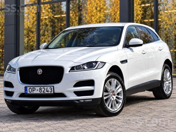 White Jaguar F-Pace 2017 in Riga, with an engine capacity of 2.00 L and mileage of 227 thousand km for 12700 €, photo 1 on AUTOMOTO.COM.LV