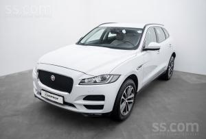 Balts Jaguar F-Pace 2018 Tallina, ar dzinēja tilpumu 2.00 L un nobraukumu 92 tūkst. km par 15999 €, foto  vietnē AUTOMOTO.COM.LV