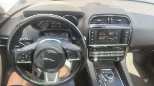 Balts Jaguar F-Pace 2018 Klaipėda, ar dzinēja tilpumu 2.00 L un nobraukumu 159 tūkst. km par 14500 €, foto 16 vietnē AUTOMOTO.COM.LV