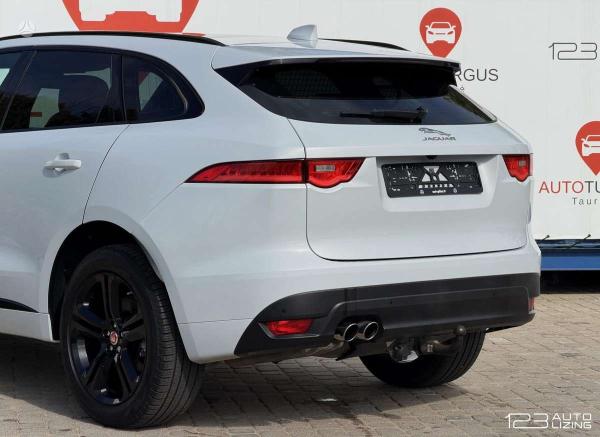 Jaguar F-Pace 2018 Tauragė vietnē Balts Jaguar F-Pace 2018 Tauragė, ar dzinēja tilpumu 2.00 L un nobraukumu 163 tūkst. km par 13700 €, foto 9 vietnē AUTOMOTO.COM.LV