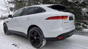White Jaguar F-Pace 2019 in Panevezys, with an engine capacity of 2.00 L and mileage of 145 thousand km for 14200 €, photo 27 on AUTOMOTO.COM.LV