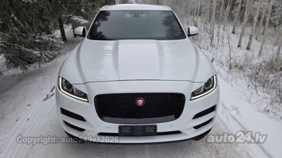 White Jaguar F-Pace 2019 in Tallinn, with an engine capacity of 2.00 L and mileage of 140 thousand km for 19950 €, photo 1 on AUTOMOTO.COM.LV