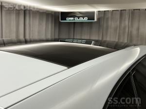 White Jaguar F-Pace 2019 in Riga, with an engine capacity of 2.00 L and mileage of 121 thousand km for 21490 €, photo 14 on AUTOMOTO.COM.LV