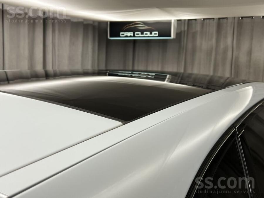 White Jaguar F-Pace 2019 in Riga, with an engine capacity of 2.00 L and mileage of 121 thousand km for 21490 €, photo 14 on AUTOMOTO.COM.LV
