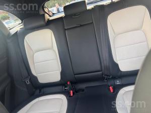 White Jaguar F-Pace 2019 in Riga, with an engine capacity of 2.00 L and mileage of 126 thousand km for 16800 €, photo 18 on AUTOMOTO.COM.LV