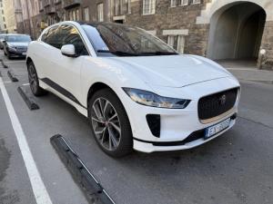 Balts Jaguar F-Pace 2019 Rīga, ar dzinēja tilpumu 0.00 L un nobraukumu 41 tūkst. km par 28000 €, foto 3 vietnē AUTOMOTO.COM.LV