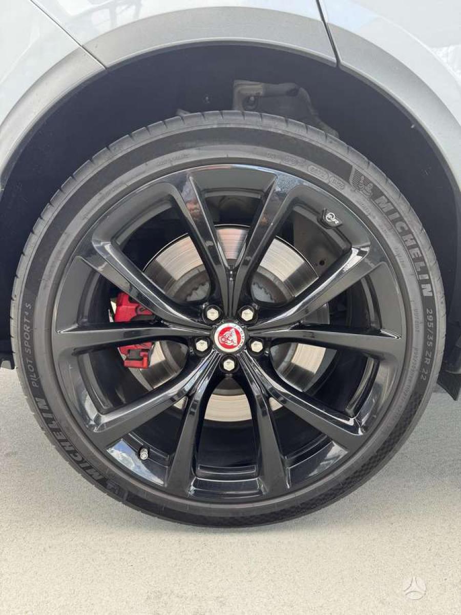 Balts Jaguar F-Pace 2019 Viļņa, ar dzinēja tilpumu 5.00 L un nobraukumu 80 tūkst. km par 41450 €, foto 9 vietnē AUTOMOTO.COM.LV