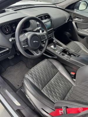 Balts Jaguar F-Pace 2019 Viļņa, ar dzinēja tilpumu 5.00 L un nobraukumu 80 tūkst. km par 41450 €, foto 11 vietnē AUTOMOTO.COM.LV