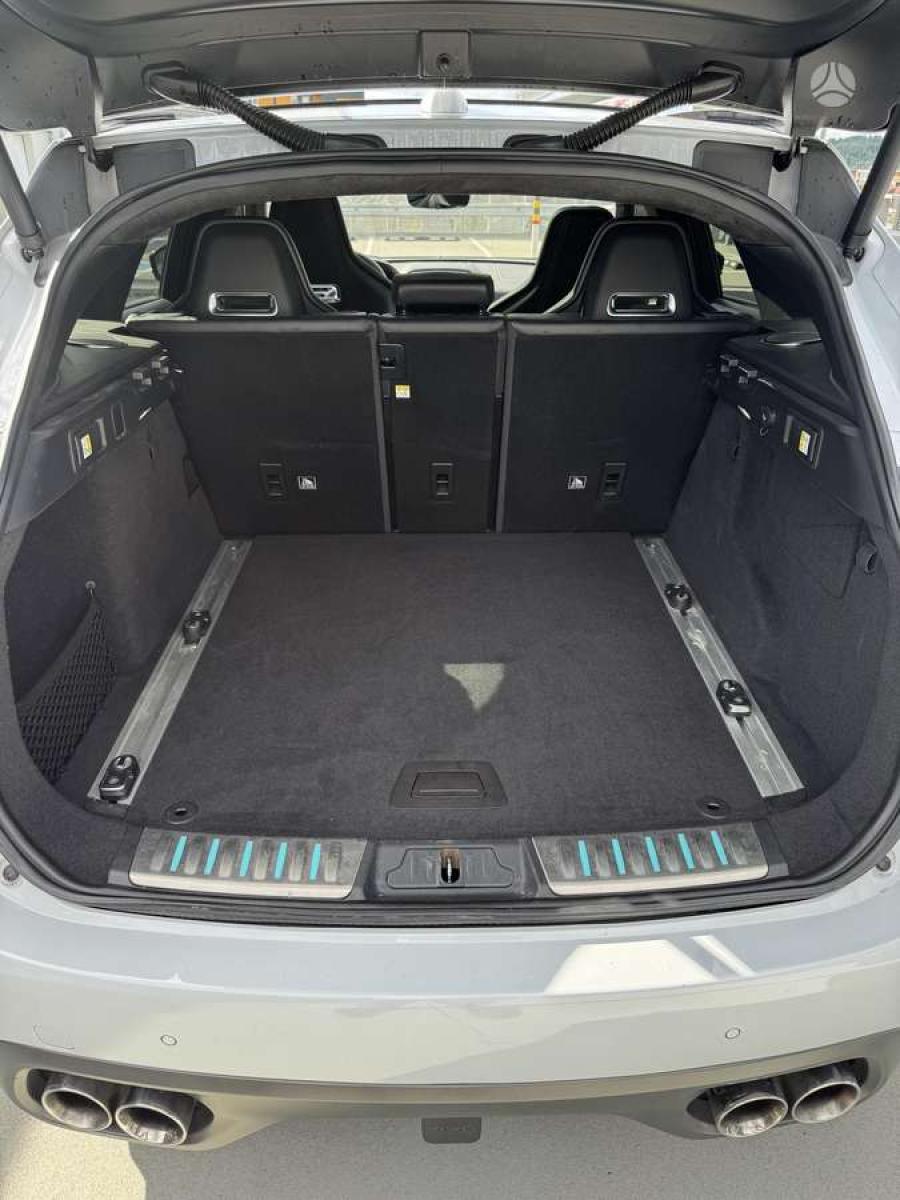 Balts Jaguar F-Pace 2019 Viļņa, ar dzinēja tilpumu 5.00 L un nobraukumu 80 tūkst. km par 41450 €, foto 22 vietnē AUTOMOTO.COM.LV