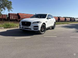 White Jaguar F-Pace 2019 in Kaunas, with an engine capacity of 2.00 L and mileage of 163 thousand km for 17800 €, photo  on AUTOMOTO.COM.LV
