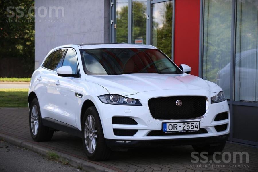 Balts Jaguar F-Pace 2019 Rīga, ar dzinēja tilpumu 2.00 L un nobraukumu 120 tūkst. km par 16995 €, foto 5 vietnē AUTOMOTO.COM.LV