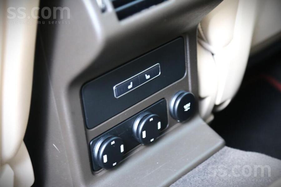Balts Jaguar F-Pace 2019 Rīga, ar dzinēja tilpumu 2.00 L un nobraukumu 120 tūkst. km par 16995 €, foto 23 vietnē AUTOMOTO.COM.LV