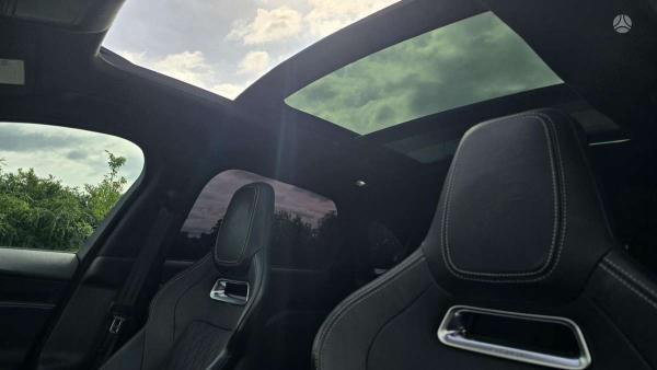 Balts Jaguar F-Pace 2020 Panevēža, ar dzinēja tilpumu 5.00 L un nobraukumu 74 tūkst. km par 37990 €, foto 11 vietnē AUTOMOTO.COM.LV