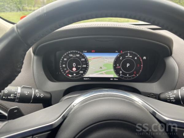 White Jaguar F-Pace 2020 in Riga, with an engine capacity of 2.00 L and mileage of 63 thousand km for 19000 €, photo 5 on AUTOMOTO.COM.LV