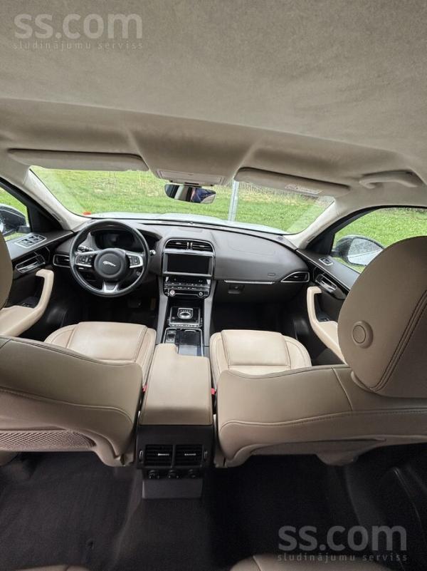 White Jaguar F-Pace 2020 in Riga, with an engine capacity of 2.00 L and mileage of 63 thousand km for 19000 €, photo 6 on AUTOMOTO.COM.LV