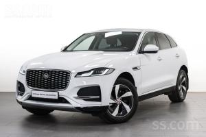 White Jaguar F-Pace 2021 in Riga, with an engine capacity of 2.00 L and mileage of 82 thousand km for 37900 €, photo  on AUTOMOTO.COM.LV
