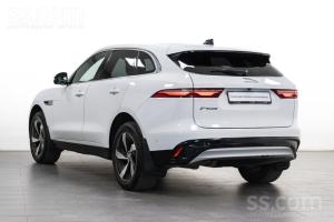 White Jaguar F-Pace 2021 in Riga, with an engine capacity of 2.00 L and mileage of 82 thousand km for 29500 €, photo 14 on AUTOMOTO.COM.LV