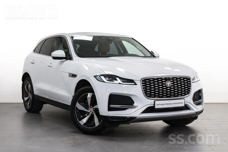 White Jaguar F-Pace 2021 in Riga, with an engine capacity of 2.00 L and mileage of 82 thousand km for 29500 €, photo 15 on AUTOMOTO.COM.LV