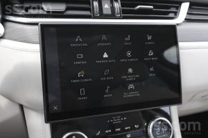 Белый Ягуар Ф-Пейс 2021 в Рига, объемом двигателя 2.00 л и пробегом 100 тыс. км за 27990 €, фото 16 на AUTOMOTO.COM.LV