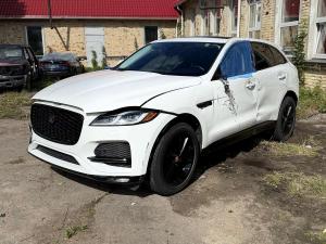 White Jaguar F-Pace 2023 in Siauliai, with an engine capacity of 2.00 L and mileage of 123 thousand km for 9999 €, photo  on AUTOMOTO.COM.LV