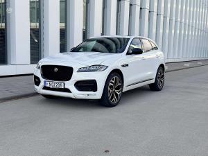 White Jaguar F-Pace 2016 in Vilnius, with an engine capacity of 0.00 L and mileage of 159 thousand km for 13400 €, photo 3 on AUTOMOTO.COM.LV