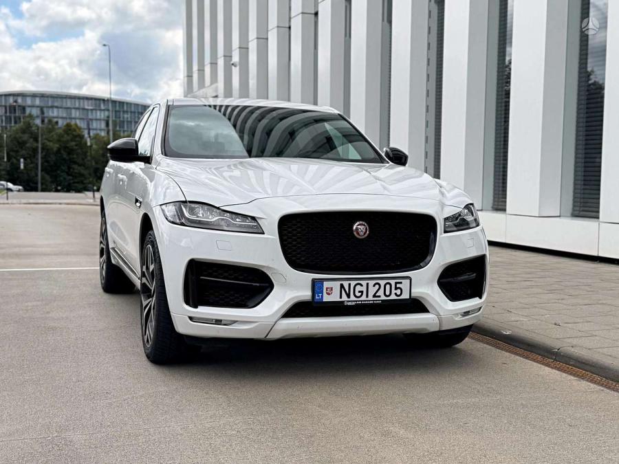 Balts Jaguar F-Pace 2016 Viļņa, ar dzinēja tilpumu 2.00 L un nobraukumu 159 tūkst. km par 13400 €, foto 7 vietnē AUTOMOTO.COM.LV