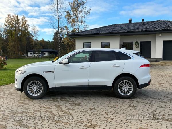 Ягуар Ф-Пейс 2016 в Пярну на AUTOMOTO.COM.LV Белый Ягуар Ф-Пейс 2016 в Пярну, объемом двигателя 2.00 л и пробегом 174 тыс. км за 11950 €, фото 7 на AUTOMOTO.COM.LV