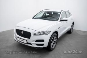 Balts Jaguar F-Pace 2018 Tallina, ar dzinēja tilpumu 2.00 L un nobraukumu 92 tūkst. km par 17999 €, foto  vietnē AUTOMOTO.COM.LV