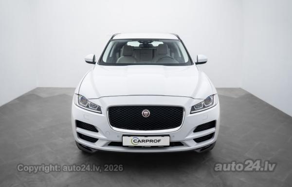 White Jaguar F-Pace 2018 in Tallinn, with an engine capacity of 2.00 L and mileage of 92 thousand km for 17999 €, photo 2 on AUTOMOTO.COM.LV