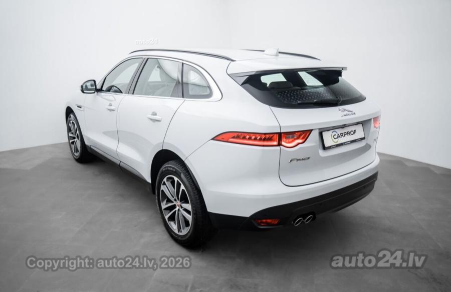 Balts Jaguar F-Pace 2018 Tallina, ar dzinēja tilpumu 2.00 L un nobraukumu 92 tūkst. km par 17999 €, foto 7 vietnē AUTOMOTO.COM.LV