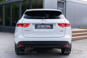 White Jaguar F-Pace 2020 in Tallinn, with an engine capacity of 2.00 L and mileage of 90 thousand km for 17900 €, photo 5 on AUTOMOTO.COM.LV