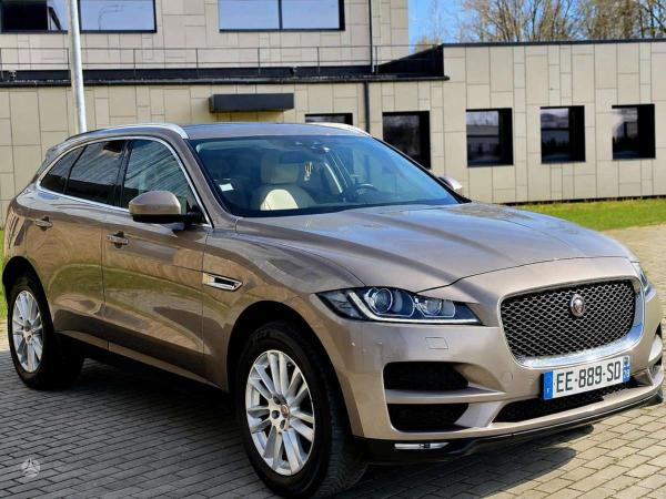 Dzeltens Jaguar F-Pace 2016 Tauragė, ar dzinēja tilpumu 2.00 L un nobraukumu 202 tūkst. km par 9900 €, foto 3 vietnē AUTOMOTO.COM.LV
