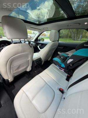 Dzeltens Jaguar F-Pace 2016 Rīga, ar dzinēja tilpumu 2.00 L un nobraukumu 112 tūkst. km par 15000 €, foto 8 vietnē AUTOMOTO.COM.LV