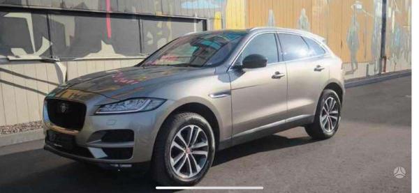 Dzeltens Jaguar F-Pace 2018 Marijampole, ar dzinēja tilpumu 2.00 L un nobraukumu 125 tūkst. km par 11900 €, foto 1 vietnē AUTOMOTO.COM.LV