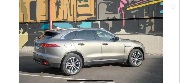 Dzeltens Jaguar F-Pace 2018 Marijampole, ar dzinēja tilpumu 2.00 L un nobraukumu 125 tūkst. km par 11900 €, foto 7 vietnē AUTOMOTO.COM.LV
