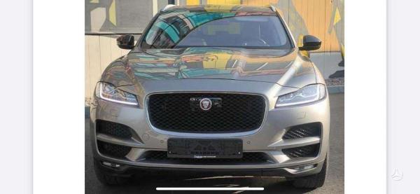 Dzeltens Jaguar F-Pace 2018 Marijampole, ar dzinēja tilpumu 2.00 L un nobraukumu 125 tūkst. km par 11900 €, foto 10 vietnē AUTOMOTO.COM.LV