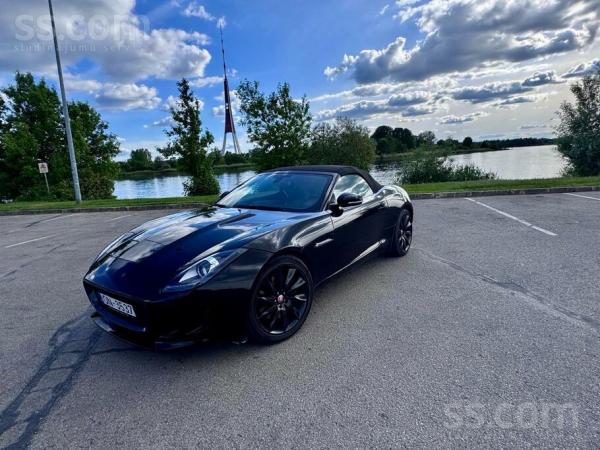 Black Jaguar F-Type 2014 in Riga, with an engine capacity of 3.00 L and mileage of 56 thousand km for 26500 €, photo 1 on AUTOMOTO.COM.LV