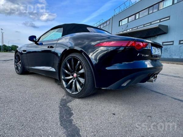 Black Jaguar F-Type 2014 in Riga, with an engine capacity of 3.00 L and mileage of 56 thousand km for 26500 €, photo 5 on AUTOMOTO.COM.LV