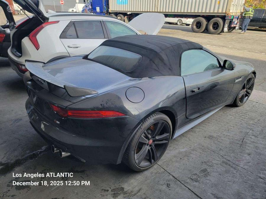 Melns Jaguar F-Type 2015 Kauņa, ar dzinēja tilpumu 5.00 L un nobraukumu 95 tūkst. km par 16500 €, foto 12 vietnē AUTOMOTO.COM.LV