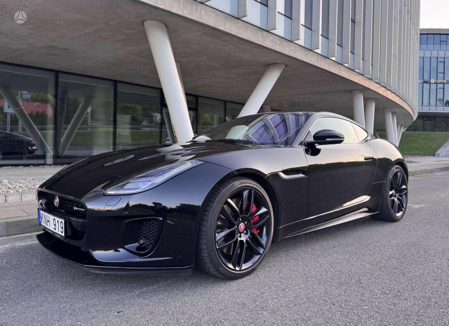 Black Jaguar F-Type 2018 in Vilnius, with an engine capacity of 3.00 L and mileage of 13 thousand km for 40000 €, photo 1 on AUTOMOTO.COM.LV