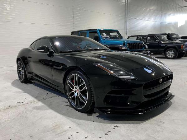Black Jaguar F-Type 2019 in Klaipeda, with an engine capacity of 5.00 L and mileage of 77 thousand km for 44770 €, photo 2 on AUTOMOTO.COM.LV