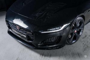 Black Jaguar F-Type 2021 in Vilnius, with an engine capacity of 5.00 L and mileage of 111 thousand km for 46999 €, photo 8 on AUTOMOTO.COM.LV
