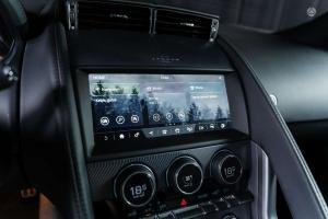 Black Jaguar F-Type 2021 in Vilnius, with an engine capacity of 5.00 L and mileage of 111 thousand km for 46999 €, photo 23 on AUTOMOTO.COM.LV