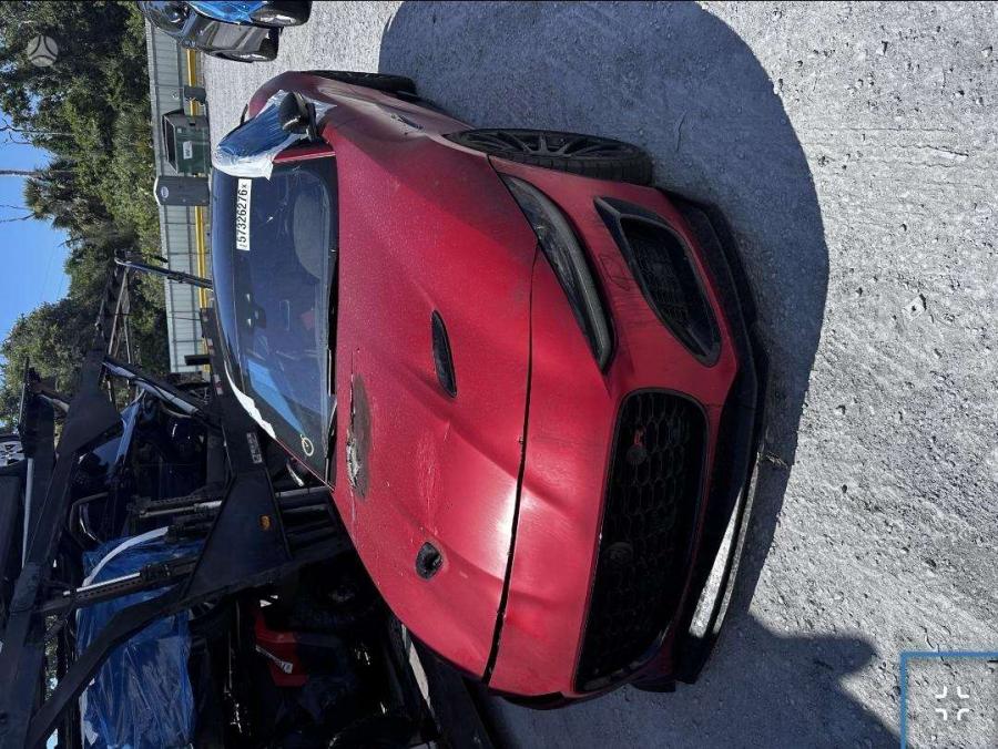 Melns Jaguar F-Type 2021 Kauņa, ar dzinēja tilpumu 5.00 L un nobraukumu 7 tūkst. km par 18500 €, foto 13 vietnē AUTOMOTO.COM.LV