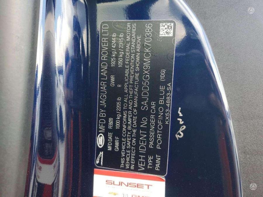 Blue Jaguar F-Type 2021 in Vilnius, with an engine capacity of 2.00 L and mileage of 28 thousand km for 27700 €, photo 13 on AUTOMOTO.COM.LV
