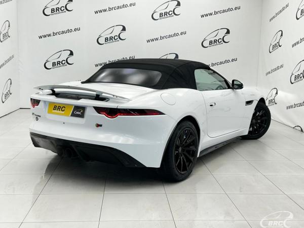 Jaguar F-Type 2016 in Vilnius, with an engine capacity of 3.00 L and mileage of 124 thousand km for 29500 €, photo 3 on AUTOMOTO.COM.LV