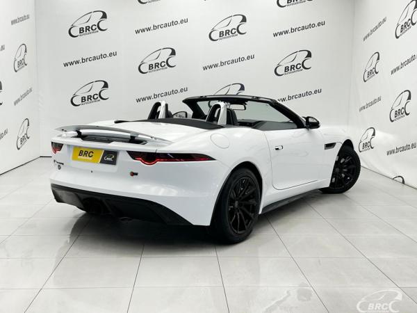 Jaguar F-Type 2016 in Vilnius, with an engine capacity of 3.00 L and mileage of 124 thousand km for 29500 €, photo 4 on AUTOMOTO.COM.LV